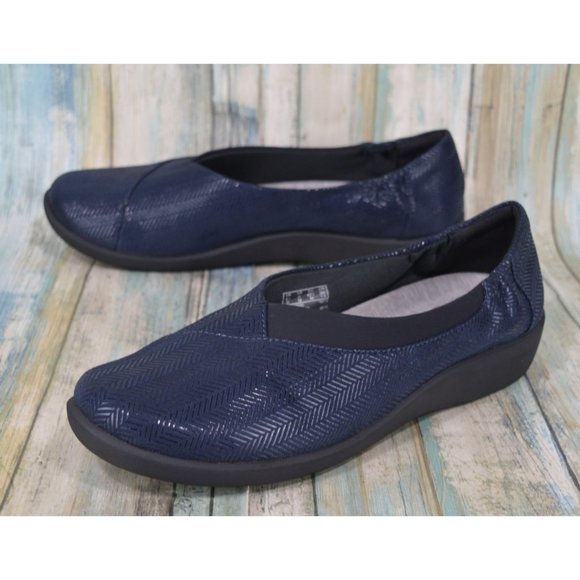Cloudsteppers by Clarks | Shoes | Clarks Sillian Jetay Loafers Size 1 ...